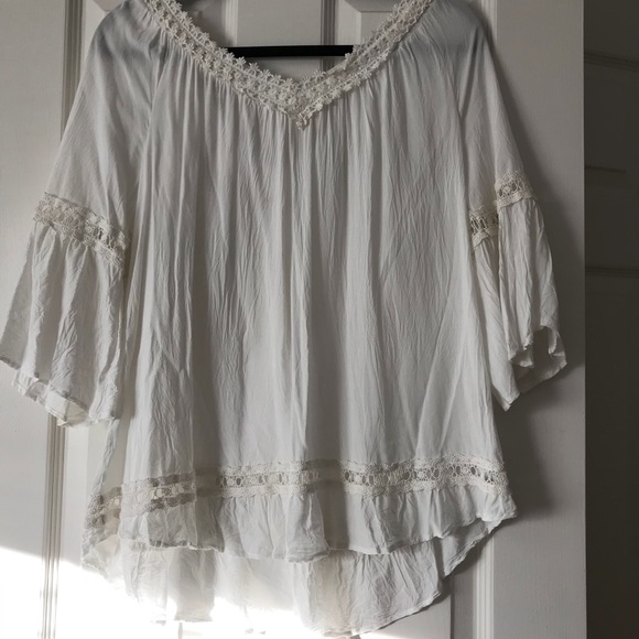 Mystree | Tops | Beautiful White Top From Nordstrom | Poshmark